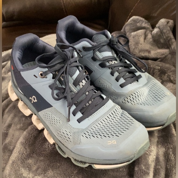 Shoes | Onclouds Size 8 | Poshmark